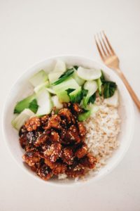 20 High Protein Vegan Dinner Recipes - The Plant-Based Babe